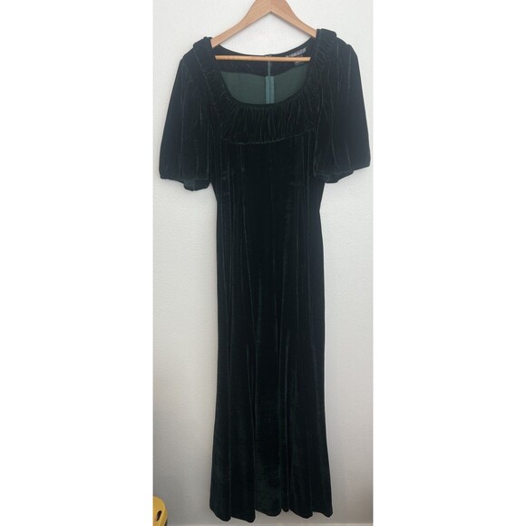 The Pyramid Collection | Dresses | Pyramid Collection Velvet Maxi Dress ...